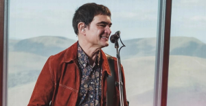 Samuel Rosa anuncia nascimento da quarta filha, Dora