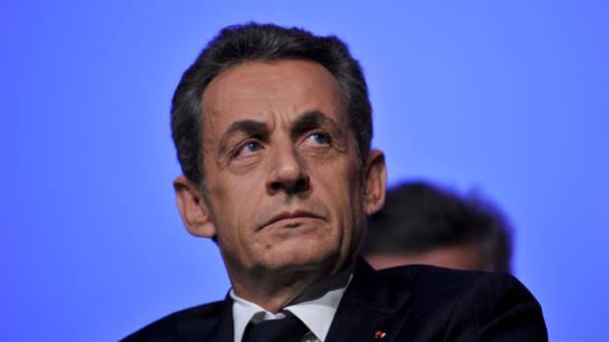 Ex-presidente francês Nicolas Sarkozy será julgado por corrupção ... Ex-presidente francês Nicolas Sarkozy será julgado por corrupção ...
